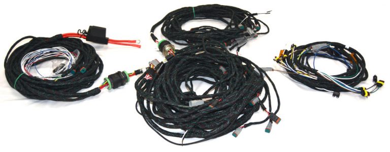 Titan Connect™ with Power On Demand™ - Auto Crane
